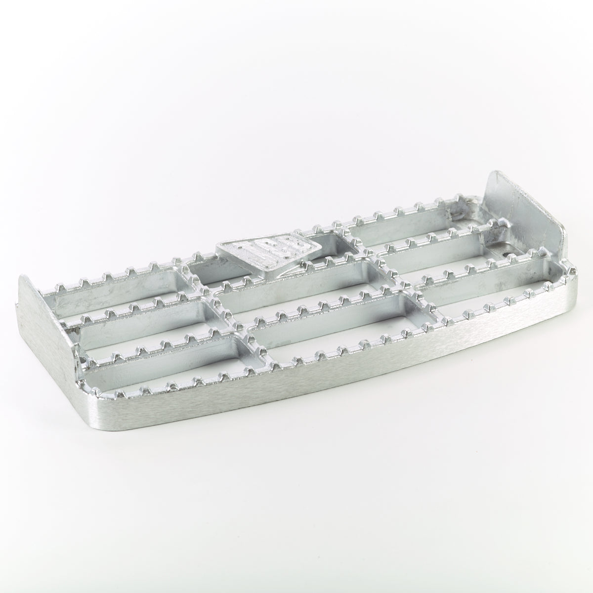 STEP TREAD 410x180: 331/27034 – Watling JCB